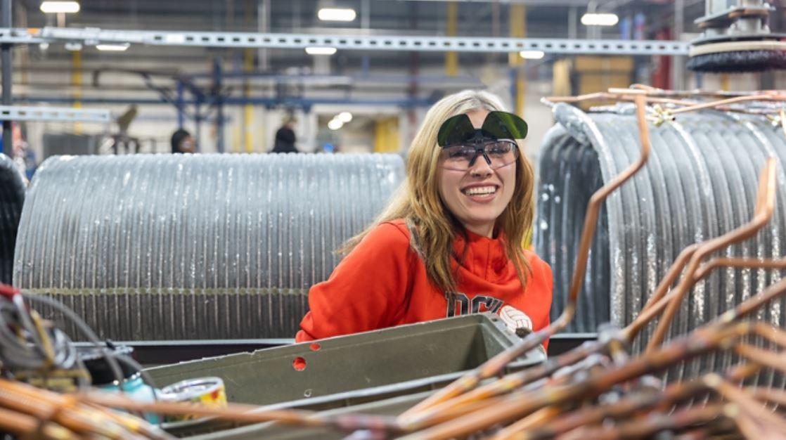 Material Selection for Supply Chain Decarbonization